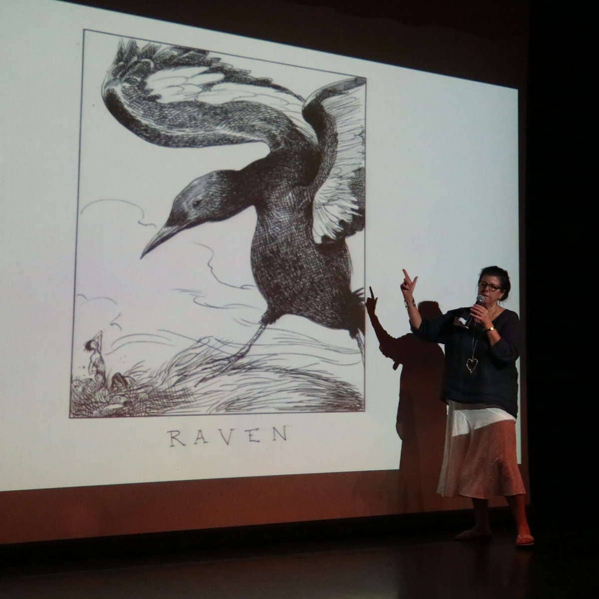 Nicky Singer visits FIS pupils - French International School