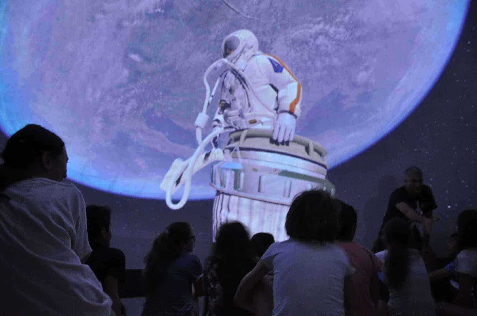 "Discovery Dome" at FIS - French International School