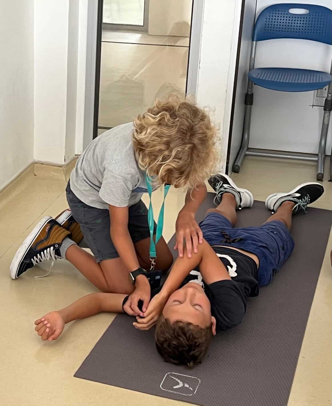 First aid training for 2nde and Y10 students